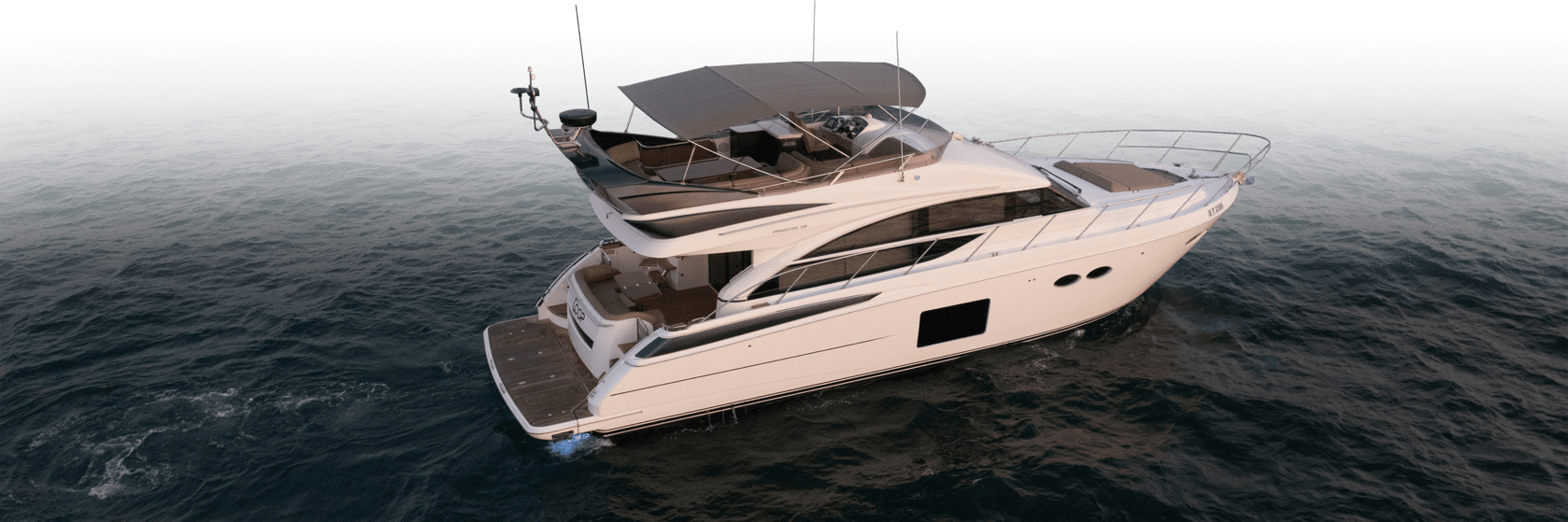 LOOP Yacht Rental in Dubai & Abu Dhabi | Luxury Hotel on Water